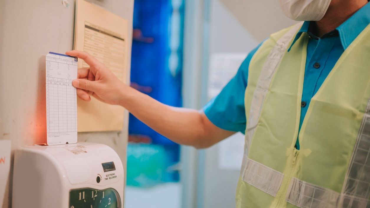 Miami Employee Time Clock Software: Complete Setup Guide For HR Teams - myshyft.com